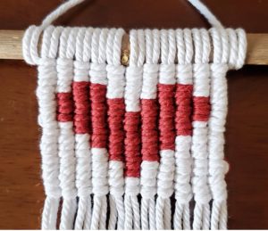 Cute Macramé Heart Pattern: How to Make Your Own with Step-by-Step ...